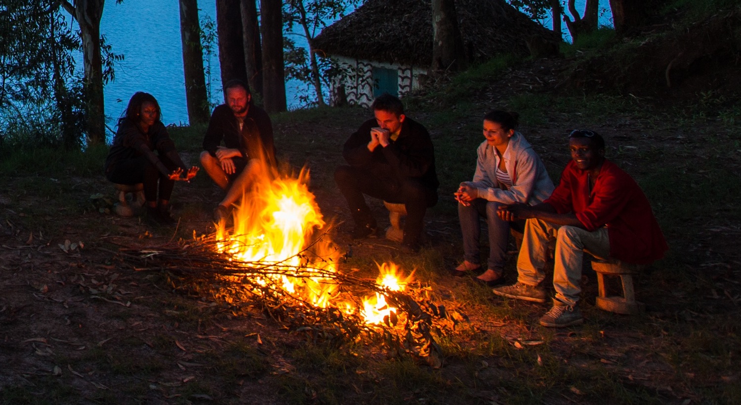 Edirisa Evenings - Gorilla Highlands Experts